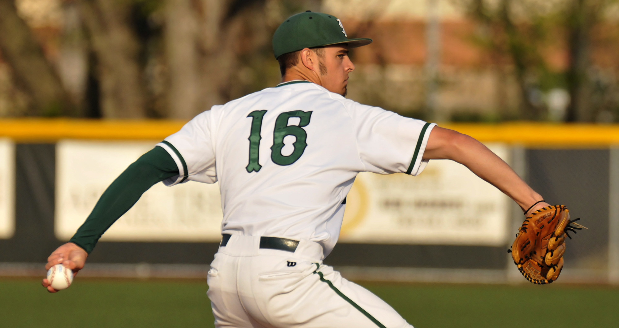 Firebirds baseball finally grabs first win, in extras against SM South ...